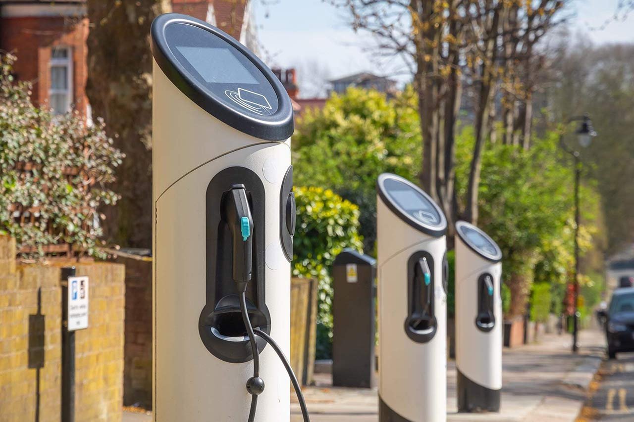 Home Charging Station for a Electric Vehicles - beechargedworldwide.com